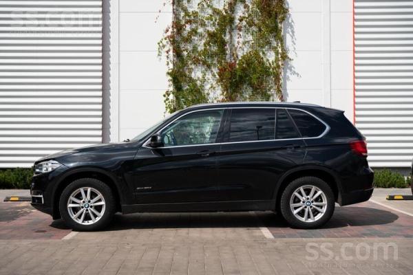 Brūns BMW X5 2015 Rīga, ar dzinēja tilpumu 3.00 L un nobraukumu 327 tūkst. km par 15500 €, foto 2 vietnē AUTOMOTO.COM.LV