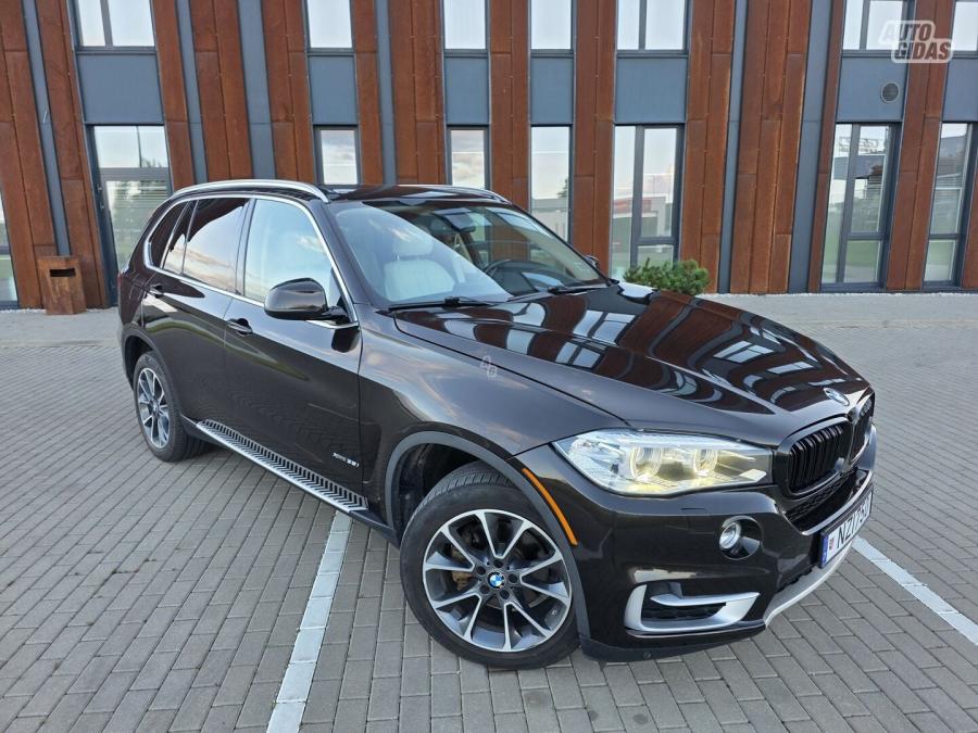 Brūns BMW X5 2015 Kauņa, ar dzinēja tilpumu 3.00 L un nobraukumu 210 tūkst. km par 17800 €, foto 1 vietnē AUTOMOTO.COM.LV