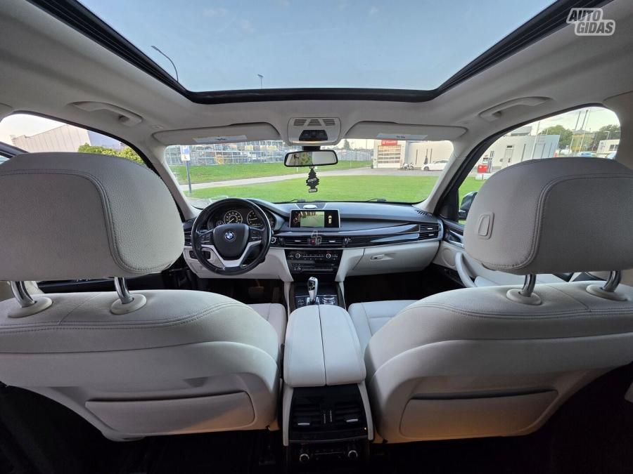 Brūns BMW X5 2015 Kauņa, ar dzinēja tilpumu 3.00 L un nobraukumu 210 tūkst. km par 17800 €, foto 30 vietnē AUTOMOTO.COM.LV