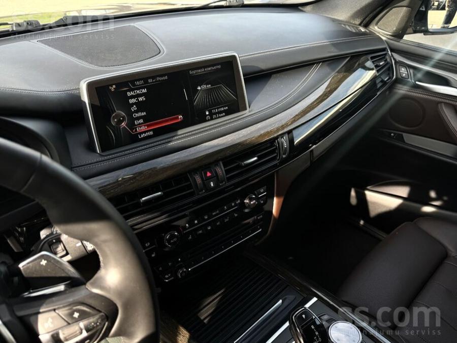Brūns BMW X5 2015 Rīga, ar dzinēja tilpumu 3.00 L un nobraukumu 282 tūkst. km par 21200 €, foto 5 vietnē AUTOMOTO.COM.LV