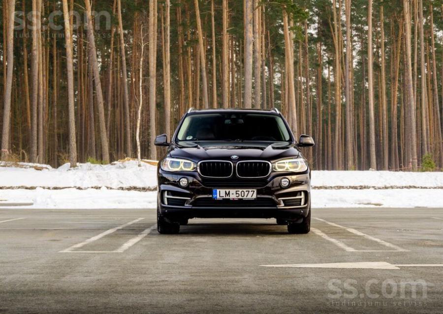Brūns BMW X5 2015 Rīga, ar dzinēja tilpumu 3.00 L un nobraukumu 259 tūkst. km par 17490 €, foto 4 vietnē AUTOMOTO.COM.LV