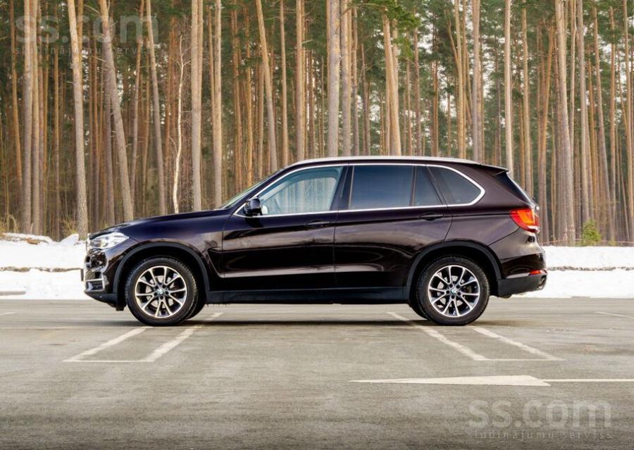 Brūns BMW X5 2015 Rīga, ar dzinēja tilpumu 3.00 L un nobraukumu 259 tūkst. km par 17490 €, foto 5 vietnē AUTOMOTO.COM.LV