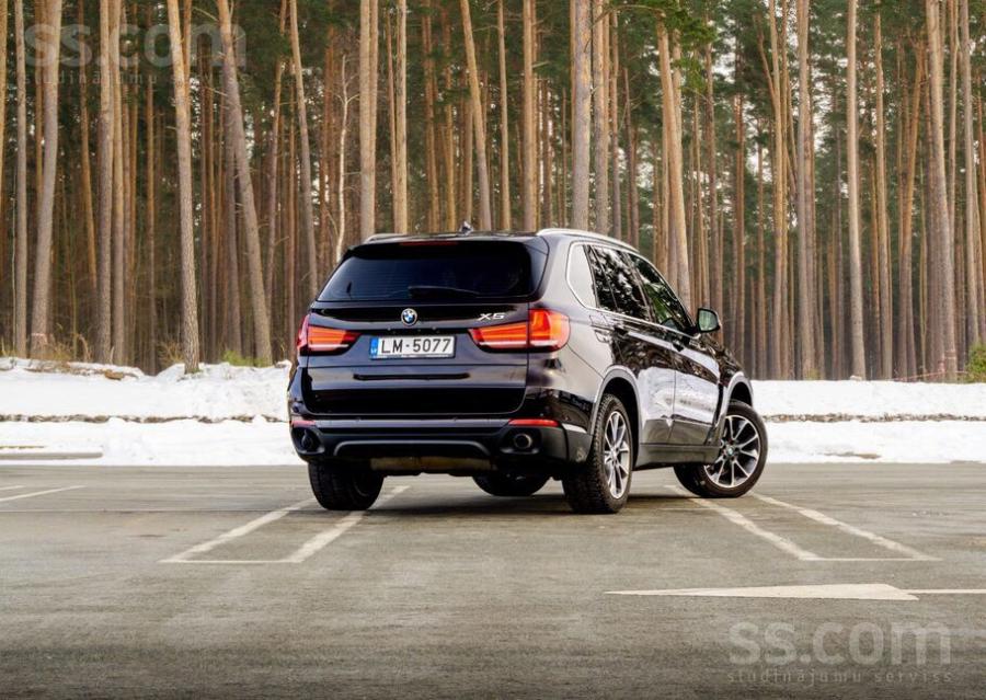 Brūns BMW X5 2015 Rīga, ar dzinēja tilpumu 3.00 L un nobraukumu 259 tūkst. km par 17490 €, foto 6 vietnē AUTOMOTO.COM.LV