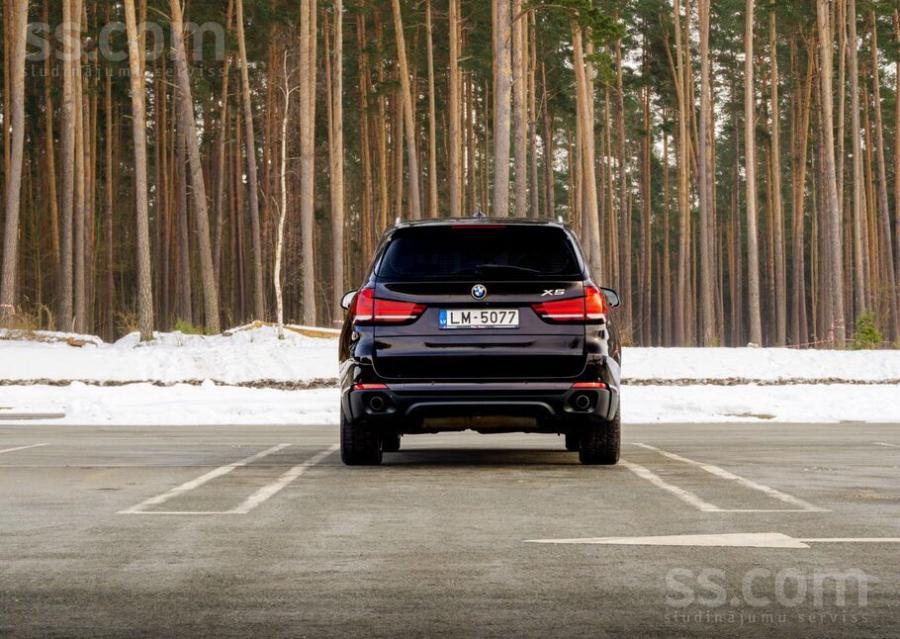 Brūns BMW X5 2015 Rīga, ar dzinēja tilpumu 3.00 L un nobraukumu 259 tūkst. km par 17490 €, foto 7 vietnē AUTOMOTO.COM.LV