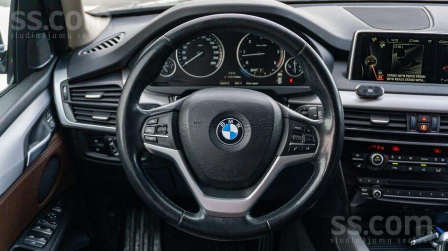 Brūns BMW X5 2015 Rīga, ar dzinēja tilpumu 3.00 L un nobraukumu 259 tūkst. km par 17490 €, foto 14 vietnē AUTOMOTO.COM.LV