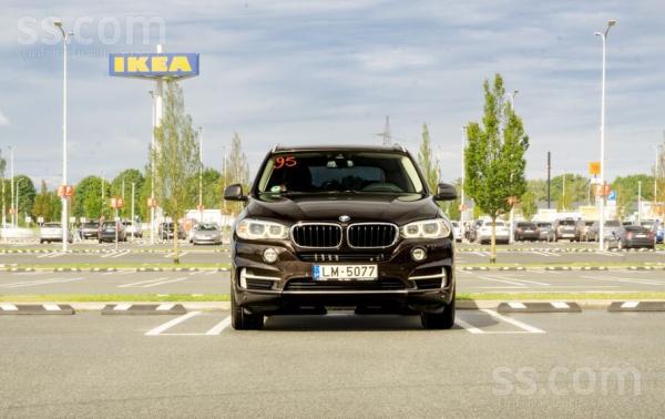 Brūns BMW X5 2015 Rīga, ar dzinēja tilpumu 3.00 L un nobraukumu 259 tūkst. km par 15490 €, foto 3 vietnē AUTOMOTO.COM.LV