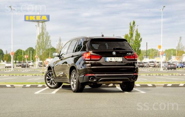Brūns BMW X5 2015 Rīga, ar dzinēja tilpumu 3.00 L un nobraukumu 259 tūkst. km par 15490 €, foto 8 vietnē AUTOMOTO.COM.LV