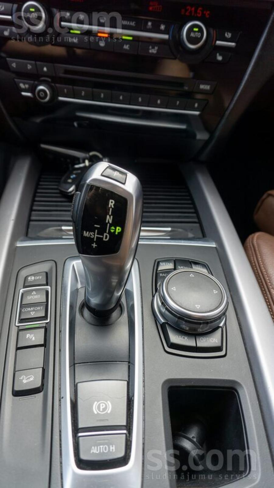 Brown BMW X5 2015 in Riga, with an engine capacity of 3.00 L and mileage of 259 thousand km for 15490 €, photo 16 on AUTOMOTO.COM.LV