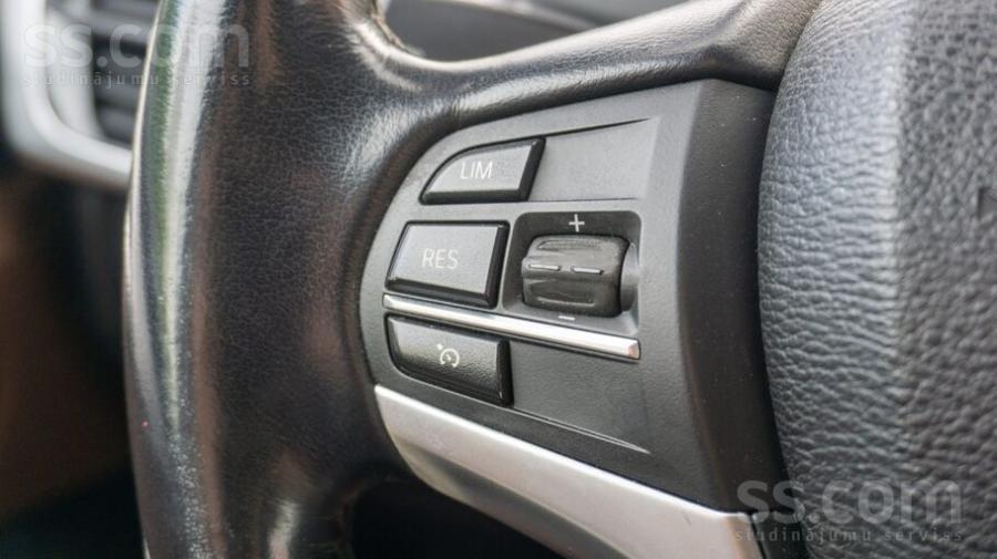 Brown BMW X5 2015 in Riga, with an engine capacity of 3.00 L and mileage of 259 thousand km for 15490 €, photo 21 on AUTOMOTO.COM.LV