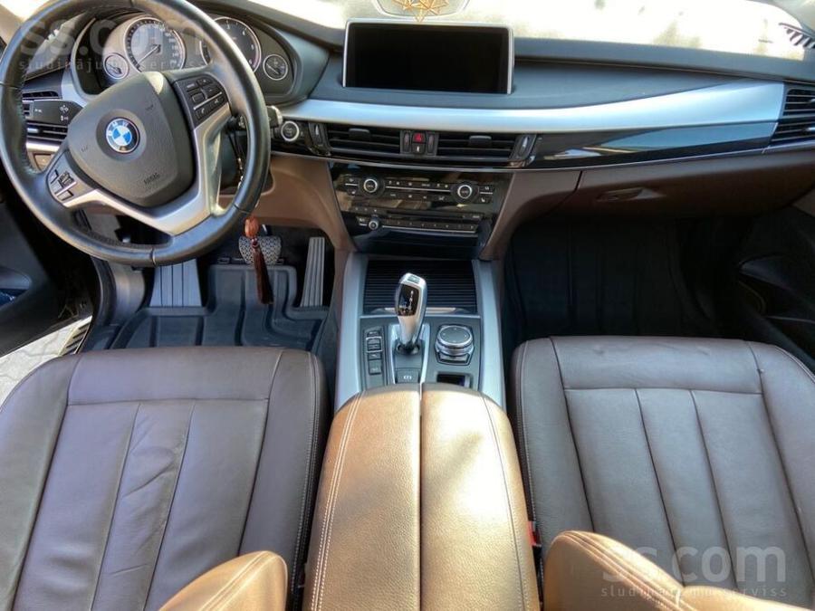 Brown BMW X5 2015 in Liepaja, with an engine capacity of 3.00 L and mileage of 254 thousand km for 15000 €, photo 6 on AUTOMOTO.COM.LV