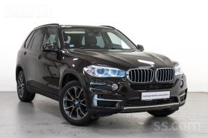 Brown BMW X5 2016 in Riga, with an engine capacity of 3.00 L and mileage of 251 thousand km for 18900 €, photo 12 on AUTOMOTO.COM.LV