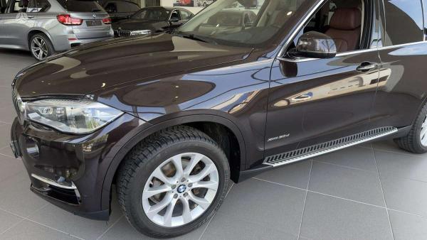 Brūns BMW X5 2016 Marijampole, ar dzinēja tilpumu 2.99 L un nobraukumu 208 tūkst. km par 21999 €, foto 2 vietnē AUTOMOTO.COM.LV