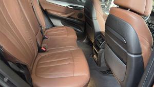 Brūns BMW X5 2016 Marijampole, ar dzinēja tilpumu 2.99 L un nobraukumu 208 tūkst. km par 21999 €, foto 17 vietnē AUTOMOTO.COM.LV