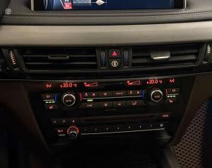 Brūns BMW X5 2016 Marijampole, ar dzinēja tilpumu 2.99 L un nobraukumu 221 tūkst. km par 23850 €, foto 31 vietnē AUTOMOTO.COM.LV