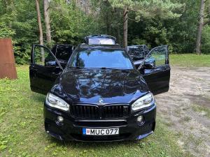 Brown BMW X5 2016 in Kaunas, with an engine capacity of 2.99 L and mileage of 225 thousand km for 24499 €, photo  on AUTOMOTO.COM.LV