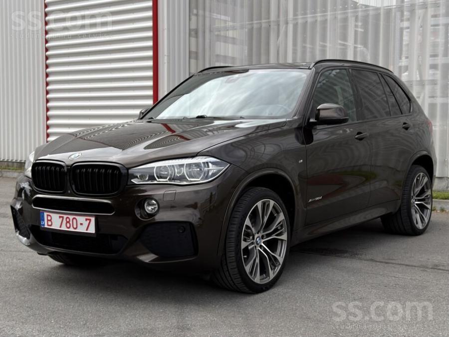 Brown BMW X5 2016 in Riga, with an engine capacity of 3.00 L and mileage of 250 thousand km for 22900 €, photo 1 on AUTOMOTO.COM.LV