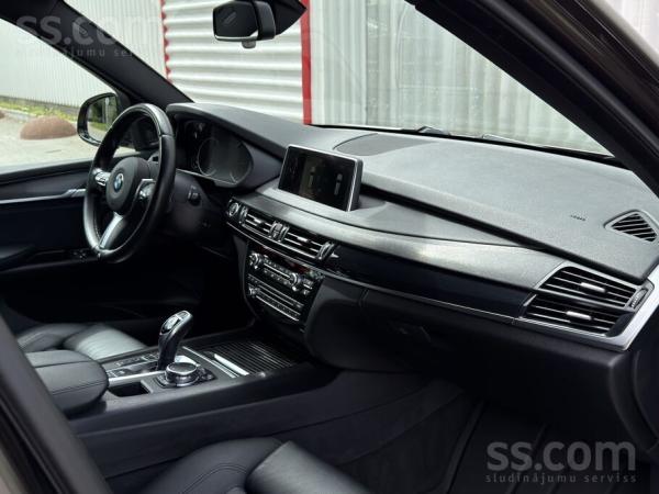 Brūns BMW X5 2016 Rīga, ar dzinēja tilpumu 3.00 L un nobraukumu 250 tūkst. km par 22900 €, foto 9 vietnē AUTOMOTO.COM.LV