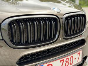 Brown BMW X5 2016 in Riga, with an engine capacity of 3.00 L and mileage of 250 thousand km for 22900 €, photo 20 on AUTOMOTO.COM.LV