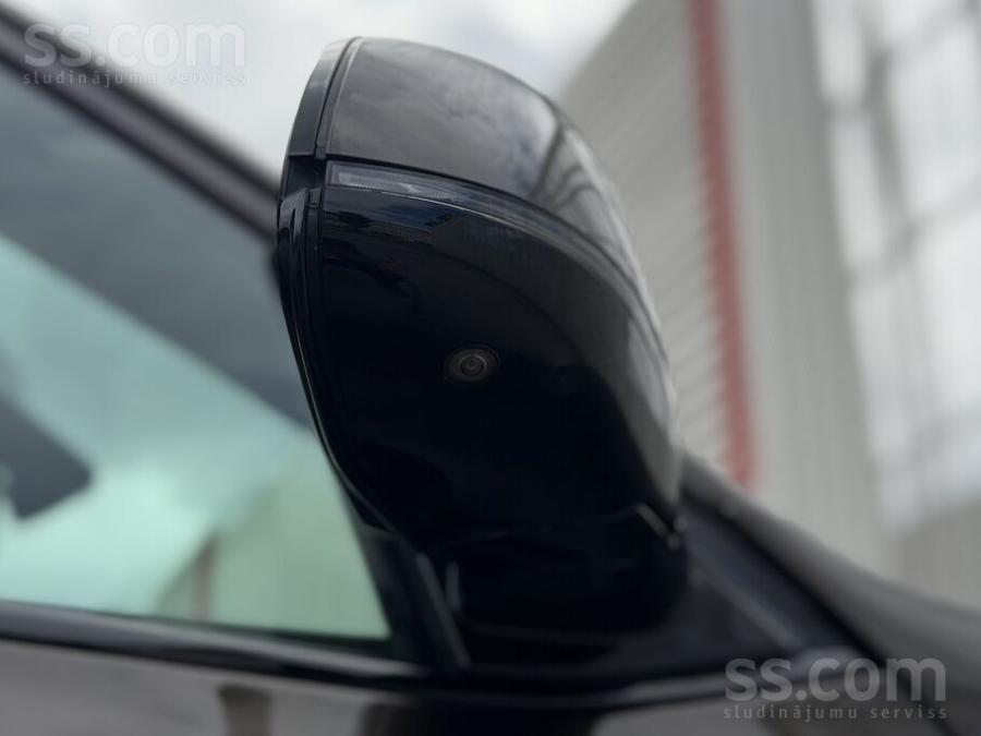 Brown BMW X5 2016 in Riga, with an engine capacity of 3.00 L and mileage of 250 thousand km for 22900 €, photo 22 on AUTOMOTO.COM.LV