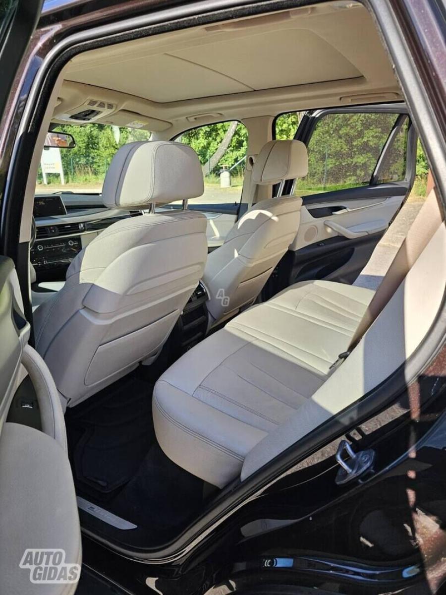 Brūns BMW X5 2016 Šauļi, ar dzinēja tilpumu 2.00 L un nobraukumu 346 tūkst. km par 15900 €, foto 15 vietnē AUTOMOTO.COM.LV