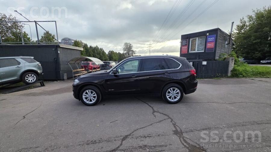 Brūns BMW X5 2016 Rīga, ar dzinēja tilpumu 2.00 L un nobraukumu 134 tūkst. km par 18990 €, foto 6 vietnē AUTOMOTO.COM.LV