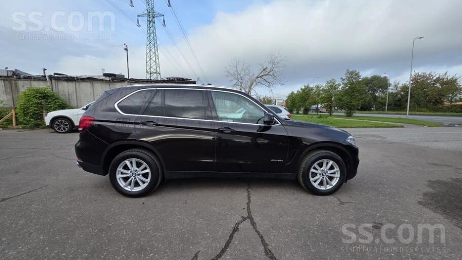 Brūns BMW X5 2016 Rīga, ar dzinēja tilpumu 2.00 L un nobraukumu 134 tūkst. km par 18990 €, foto 9 vietnē AUTOMOTO.COM.LV