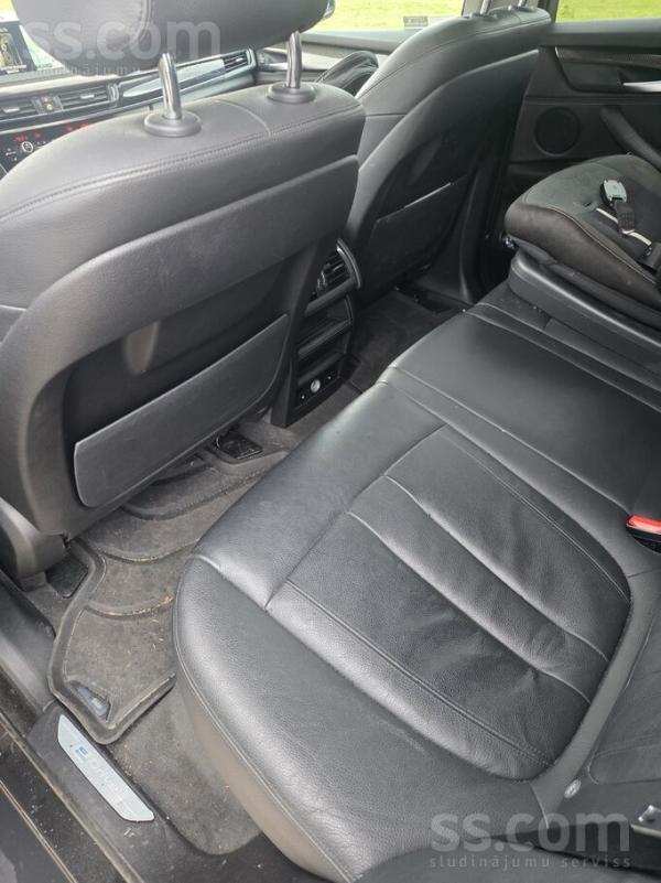 Brūns BMW X5 2016 Valmiera, ar dzinēja tilpumu 2.00 L un nobraukumu 137 tūkst. km par 21900 €, foto 8 vietnē AUTOMOTO.COM.LV