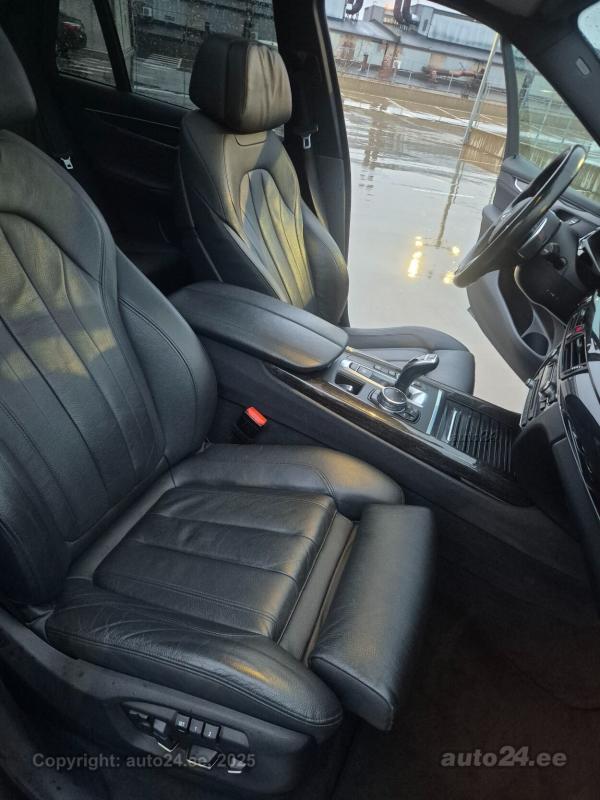 Brūns BMW X5 2017 Tallina, ar dzinēja tilpumu 3.00 L un nobraukumu 161 tūkst. km par 24999 €, foto 11 vietnē AUTOMOTO.COM.LV