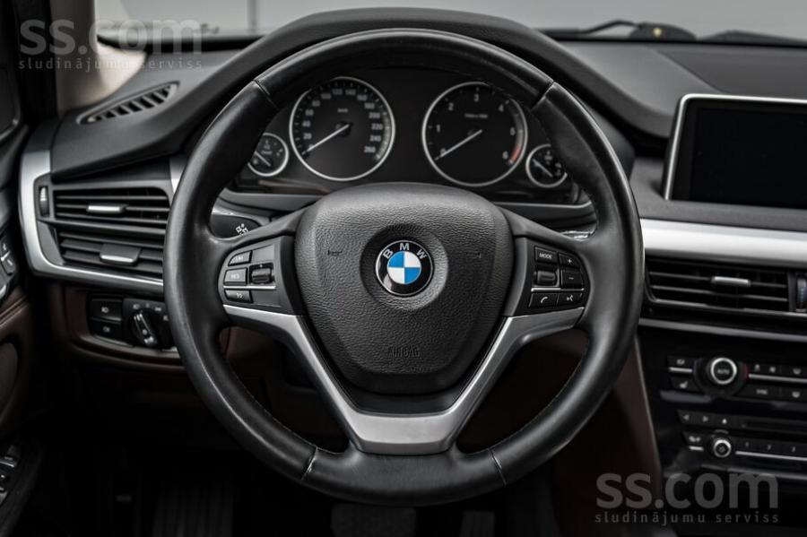 Коричневый БМВ Х5 2017 в Рига, объемом двигателя 3.00 л и пробегом 244 тыс. км за 17500 €, фото 22 на AUTOMOTO.COM.LV