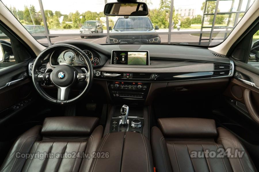 Brūns BMW X5 2017 Tartu, ar dzinēja tilpumu 3.00 L un nobraukumu 160 tūkst. km par 29999 €, foto 11 vietnē AUTOMOTO.COM.LV
