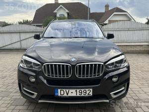 Brown BMW X5 2017 in Riga, with an engine capacity of 3.00 L and mileage of 268 thousand km for 27000 €, photo 5 on AUTOMOTO.COM.LV