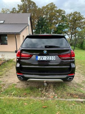 Brūns BMW X5 2017 Valmiera, ar dzinēja tilpumu 3.00 L un nobraukumu 273 tūkst. km par 25000 €, foto 6 vietnē AUTOMOTO.COM.LV
