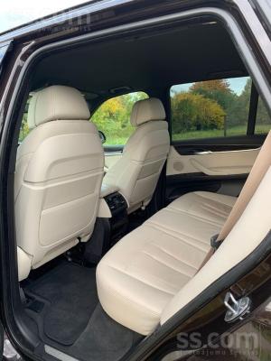 Brūns BMW X5 2017 Valmiera, ar dzinēja tilpumu 3.00 L un nobraukumu 273 tūkst. km par 25000 €, foto 12 vietnē AUTOMOTO.COM.LV