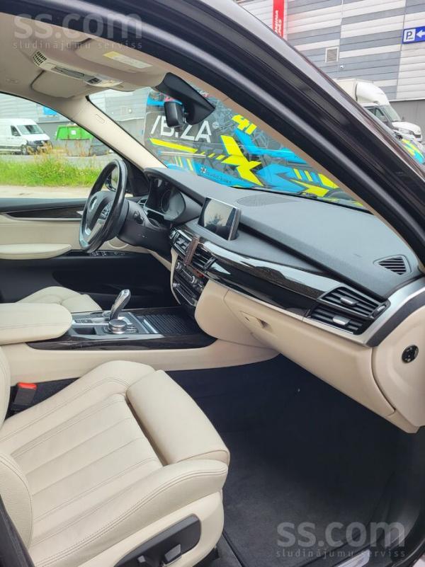 Brūns BMW X5 2018 Rīga, ar dzinēja tilpumu 3.00 L un nobraukumu 122 tūkst. km par 29900 €, foto 10 vietnē AUTOMOTO.COM.LV