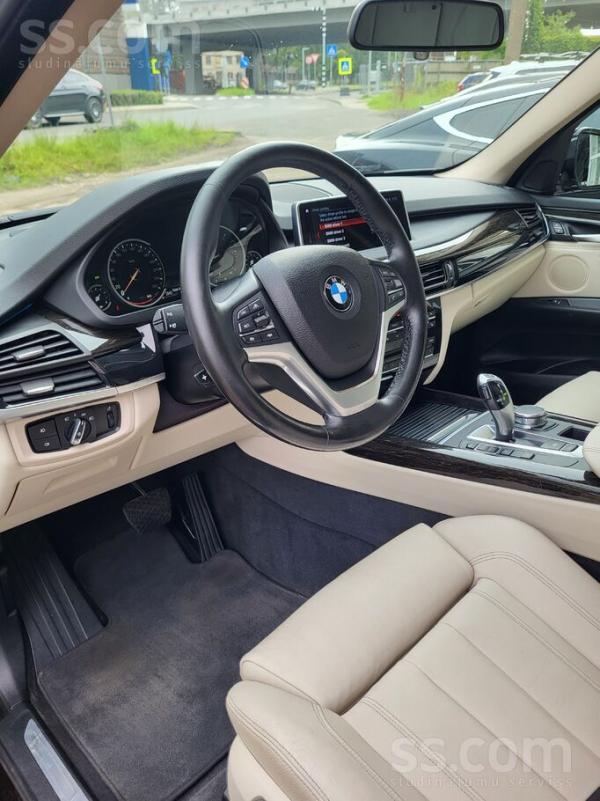 Brūns BMW X5 2018 Rīga, ar dzinēja tilpumu 3.00 L un nobraukumu 122 tūkst. km par 29900 €, foto 9 vietnē AUTOMOTO.COM.LV