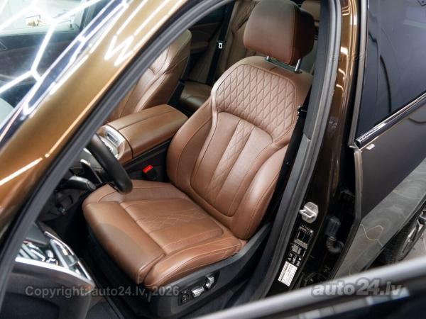 Brown BMW X5 2019 in Tallinn, with an engine capacity of 3.00 L and mileage of 74 thousand km for 55900 €, photo 4 on AUTOMOTO.COM.LV