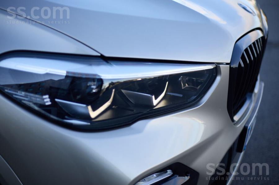 Brown BMW X5 2019 in Riga, with an engine capacity of 3.00 L and mileage of 82 thousand km for 50850 €, photo 12 on AUTOMOTO.COM.LV