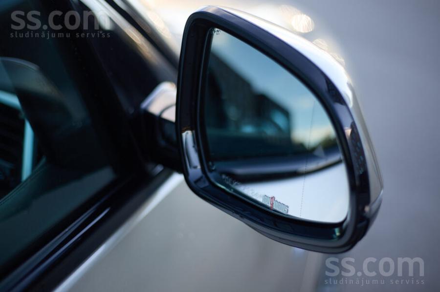 Brown BMW X5 2019 in Riga, with an engine capacity of 3.00 L and mileage of 82 thousand km for 50850 €, photo 14 on AUTOMOTO.COM.LV