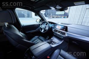 Brown BMW X5 2019 in Riga, with an engine capacity of 3.00 L and mileage of 82 thousand km for 50850 €, photo 17 on AUTOMOTO.COM.LV
