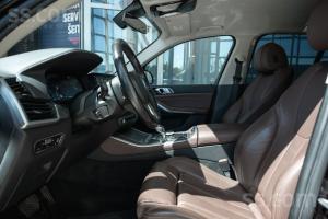 Brown BMW X5 2021 in Riga, with an engine capacity of 3.00 L and mileage of 55 thousand km for 45990 €, photo 15 on AUTOMOTO.COM.LV
