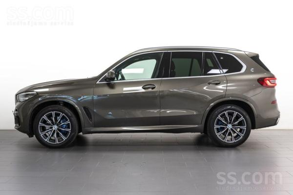 Brūns BMW X5 2021 Rīga, ar dzinēja tilpumu 3.00 L un nobraukumu 140 tūkst. km par 48500 €, foto 9 vietnē AUTOMOTO.COM.LV