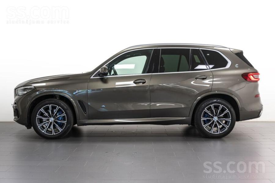 Brown BMW X5 2021 in Riga, with an engine capacity of 3.00 L and mileage of 140 thousand km for 48500 €, photo 10 on AUTOMOTO.COM.LV