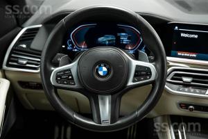 Brown BMW X5 2021 in Riga, with an engine capacity of 3.00 L and mileage of 140 thousand km for 48500 €, photo 12 on AUTOMOTO.COM.LV