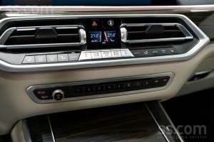 Brown BMW X5 2021 in Riga, with an engine capacity of 3.00 L and mileage of 140 thousand km for 48500 €, photo 13 on AUTOMOTO.COM.LV