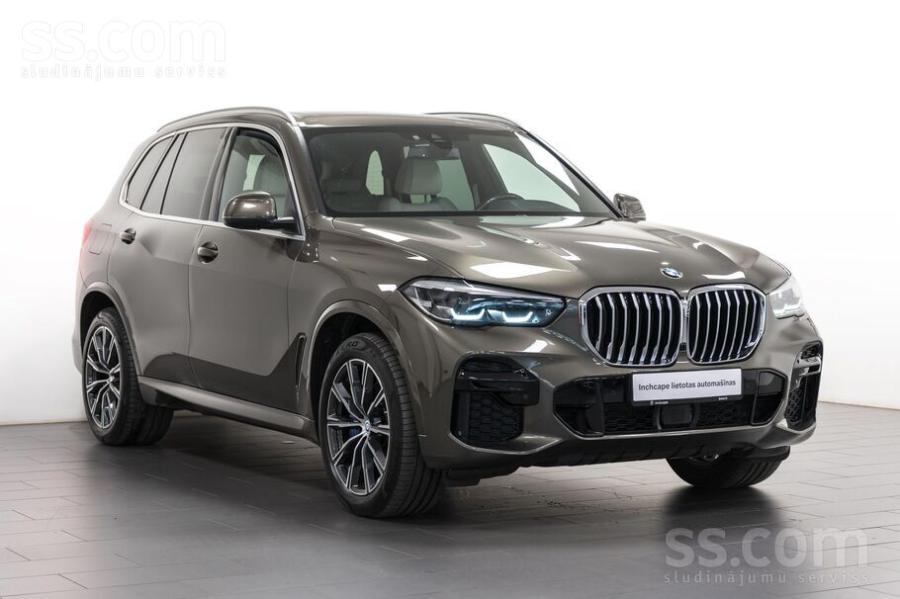 Brown BMW X5 2021 in Riga, with an engine capacity of 3.00 L and mileage of 140 thousand km for 48500 €, photo 16 on AUTOMOTO.COM.LV