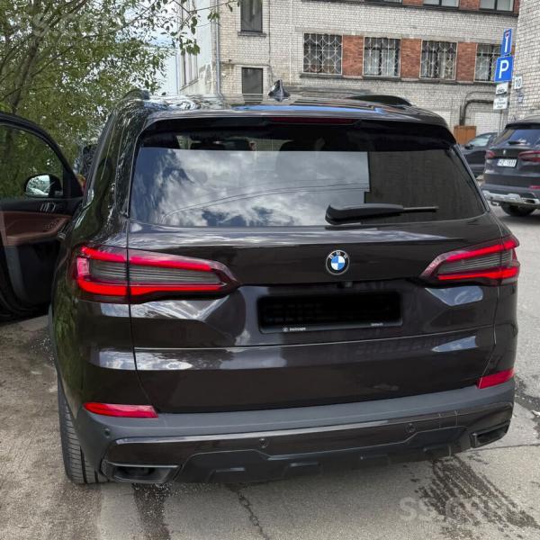 Brūns BMW X5 2021 Rīga, ar dzinēja tilpumu 3.00 L un nobraukumu 70 tūkst. km par 43900 €, foto 5 vietnē AUTOMOTO.COM.LV
