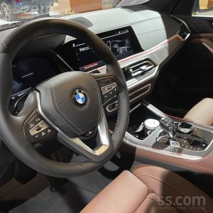 Brūns BMW X5 2021 Rīga, ar dzinēja tilpumu 3.00 L un nobraukumu 70 tūkst. km par 43900 €, foto 4 vietnē AUTOMOTO.COM.LV