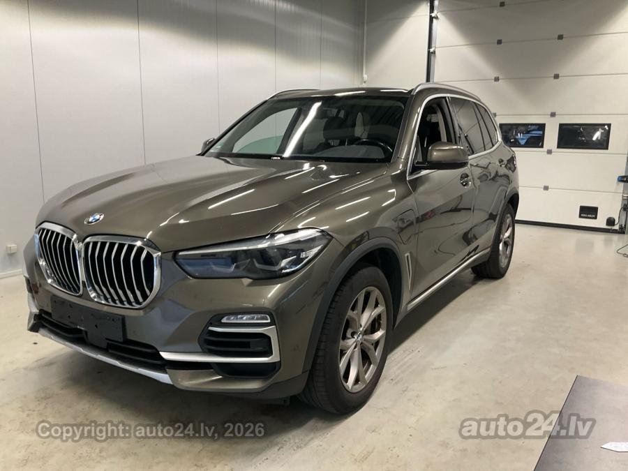 Brūns BMW X5 2021 Tartu, ar dzinēja tilpumu 3.00 L un nobraukumu 201 tūkst. km par 39900 €, foto 1 vietnē AUTOMOTO.COM.LV