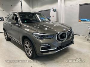 Brūns BMW X5 2021 Tartu, ar dzinēja tilpumu 3.00 L un nobraukumu 201 tūkst. km par 39900 €, foto 3 vietnē AUTOMOTO.COM.LV