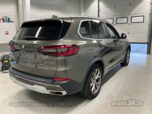 Brūns BMW X5 2021 Tartu, ar dzinēja tilpumu 3.00 L un nobraukumu 201 tūkst. km par 39900 €, foto 4 vietnē AUTOMOTO.COM.LV